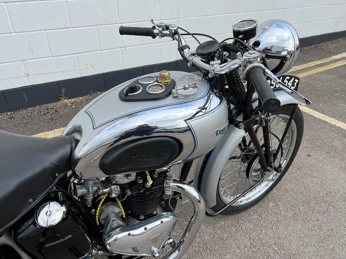 Triumph T100 Pre-War 500cc 1939 – We Sell Classic Bikes