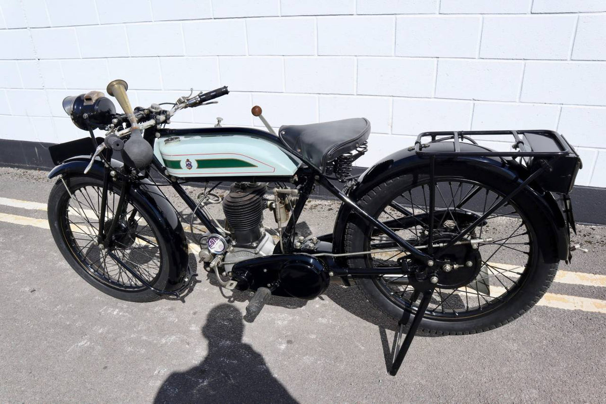 Triumph Flat Tanker 1927 – We Sell Classic Bikes