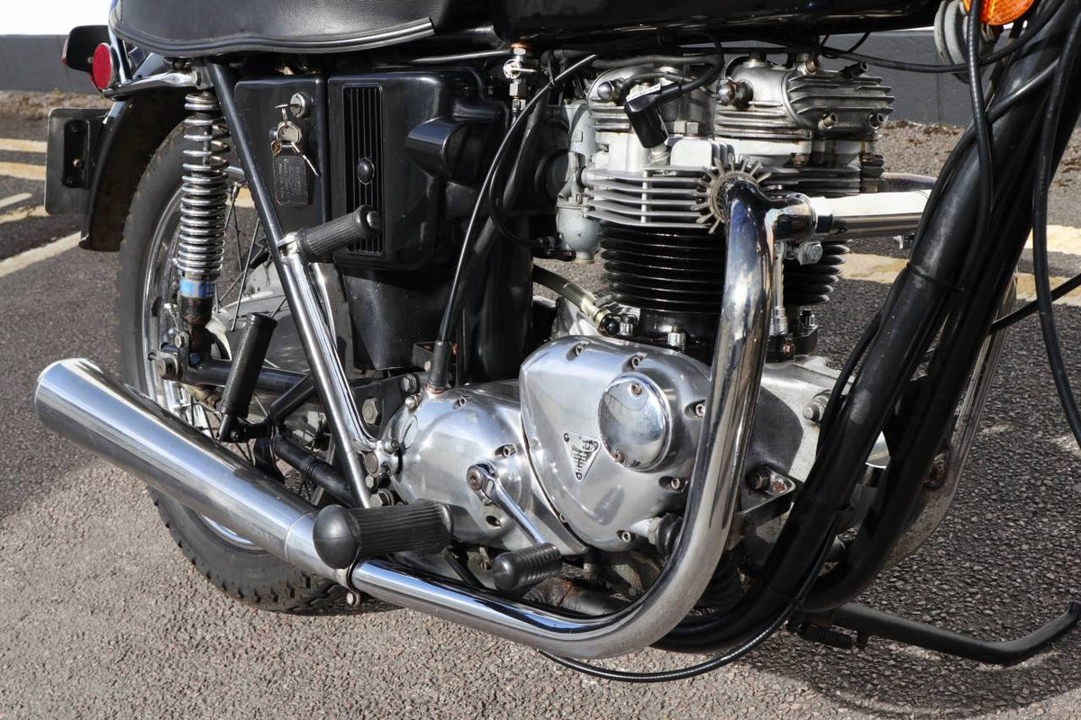Triumph T120V Bonneville 1972 – We Sell Classic Bikes