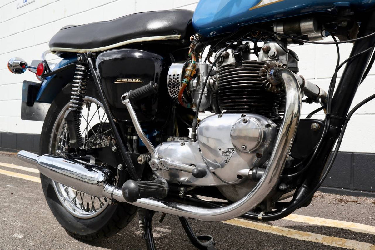Triumph T100R Daytona 1971 – We Sell Classic Bikes