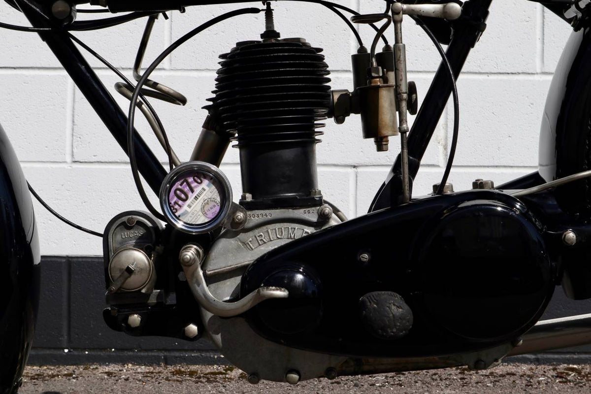 Triumph Flat Tanker 1927 – We Sell Classic Bikes