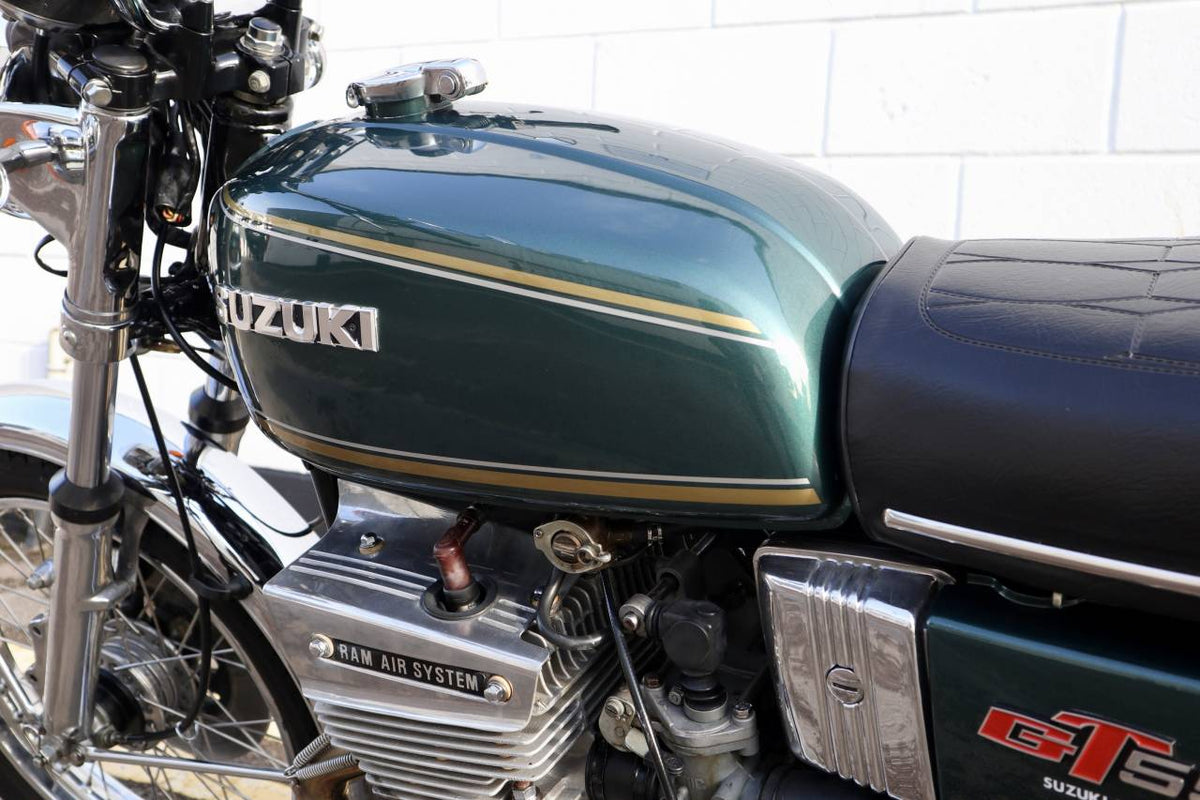 Suzuki GT550 1976 – We Sell Classic Bikes