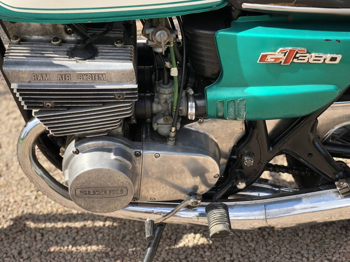 Suzuki GT380 1972 – We Sell Classic Bikes