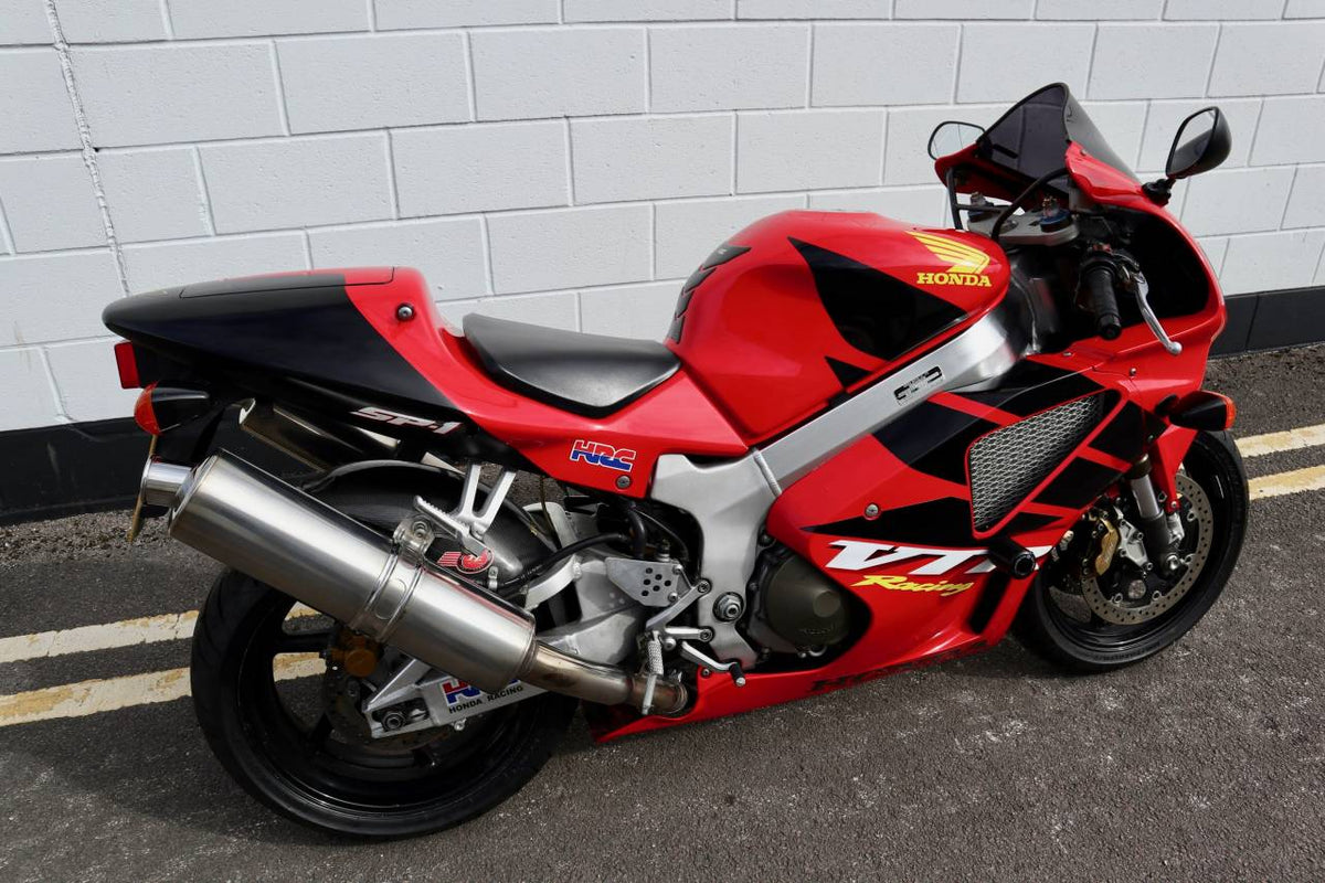 Honda VTR 1000 SP1 2000 – We Sell Classic Bikes