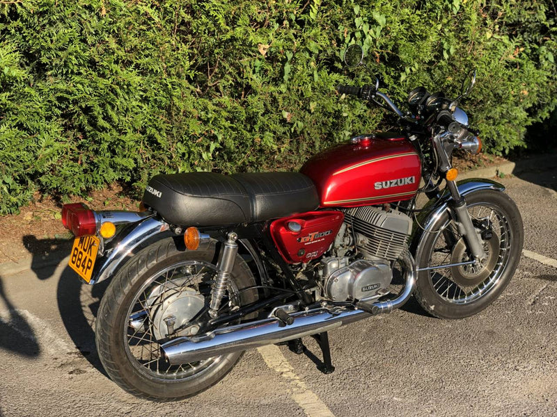 Suzuki GT500 1976 – We Sell Classic Bikes