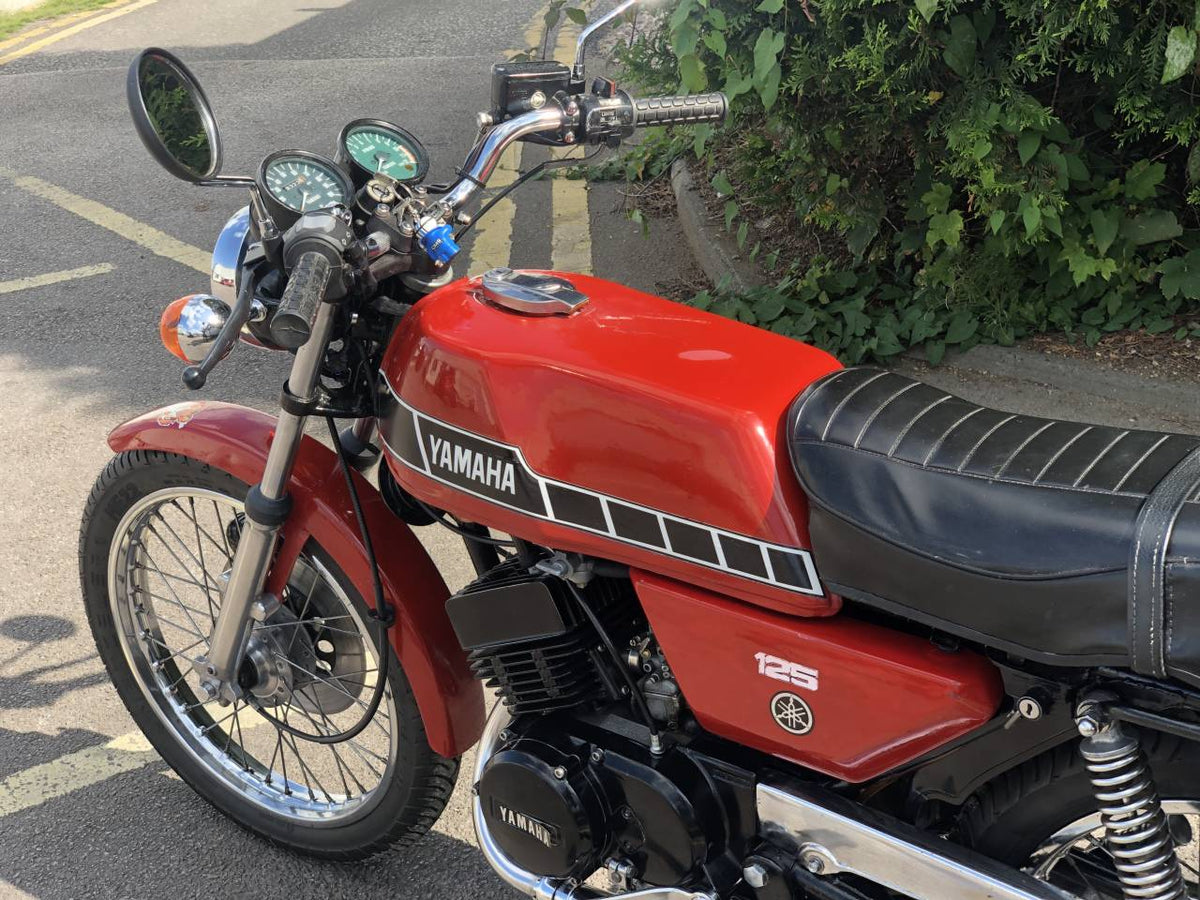 Yamaha RD125 DX 1976 – We Sell Classic Bikes