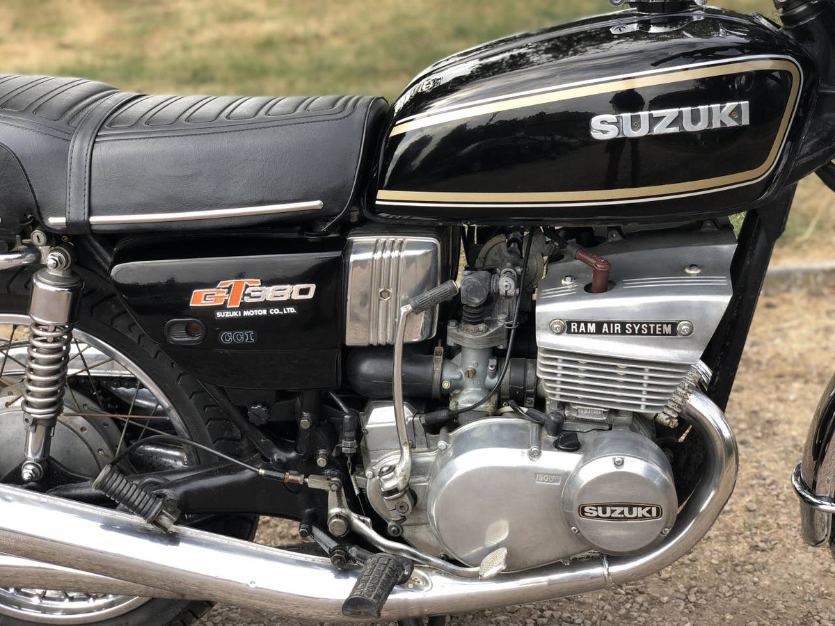 Suzuki GT380 1976 – We Sell Classic Bikes