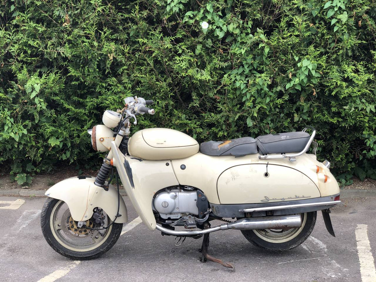 Suzuki SW1 Scooter 1990 – We Sell Classic Bikes