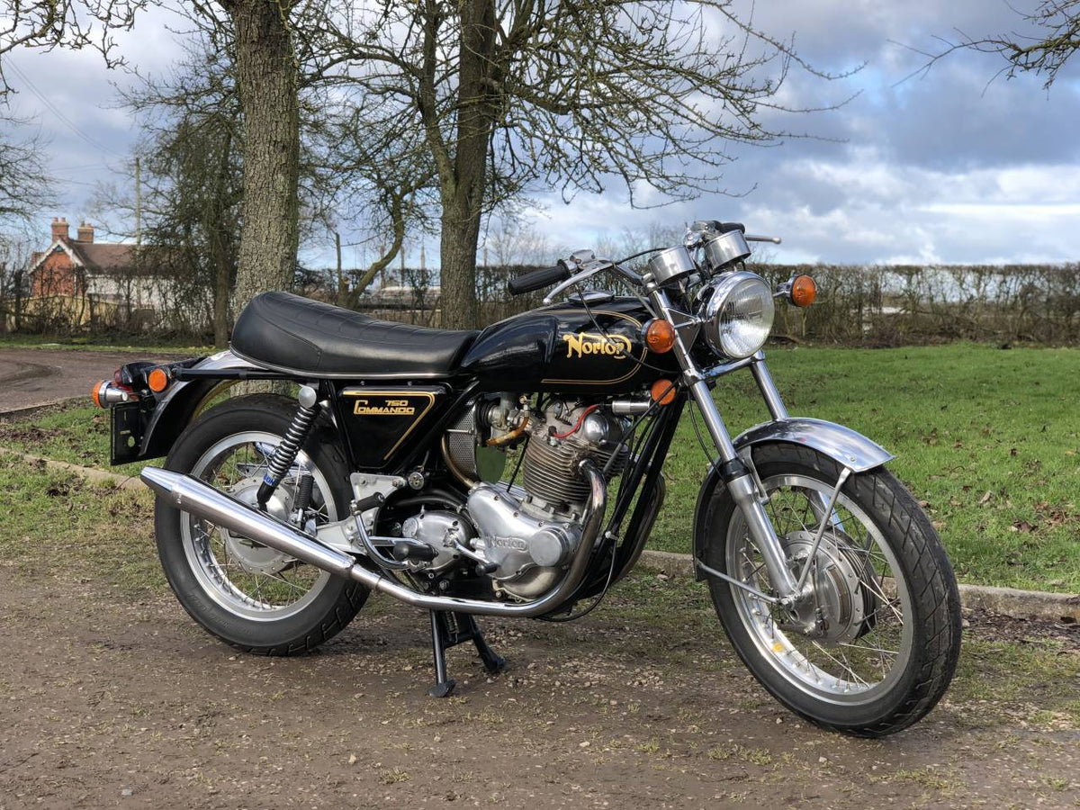 Norton Commando 1970 – We Sell Classic Bikes
