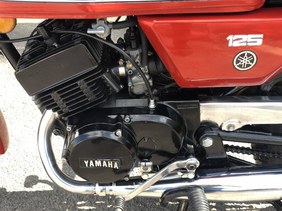 Yamaha RD125 DX 1976 – We Sell Classic Bikes