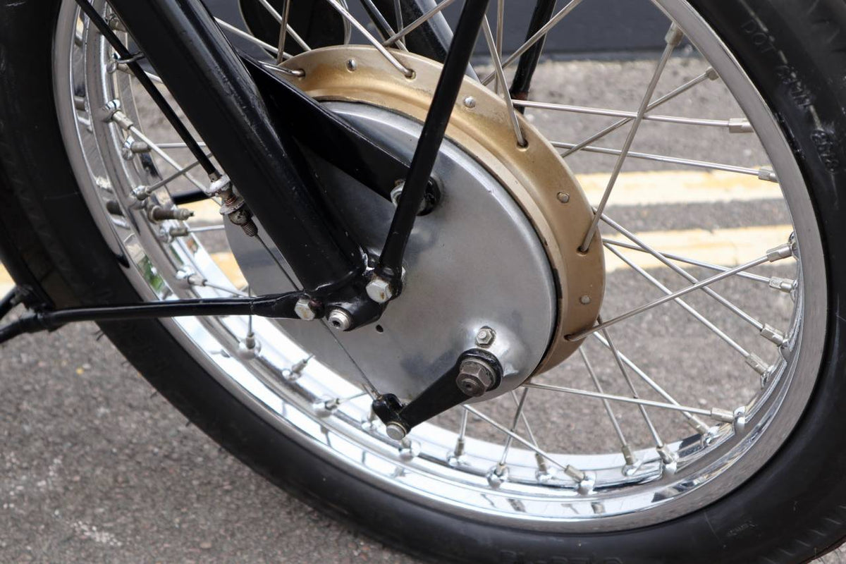 BSA B31 Plunger 1953 – We Sell Classic Bikes