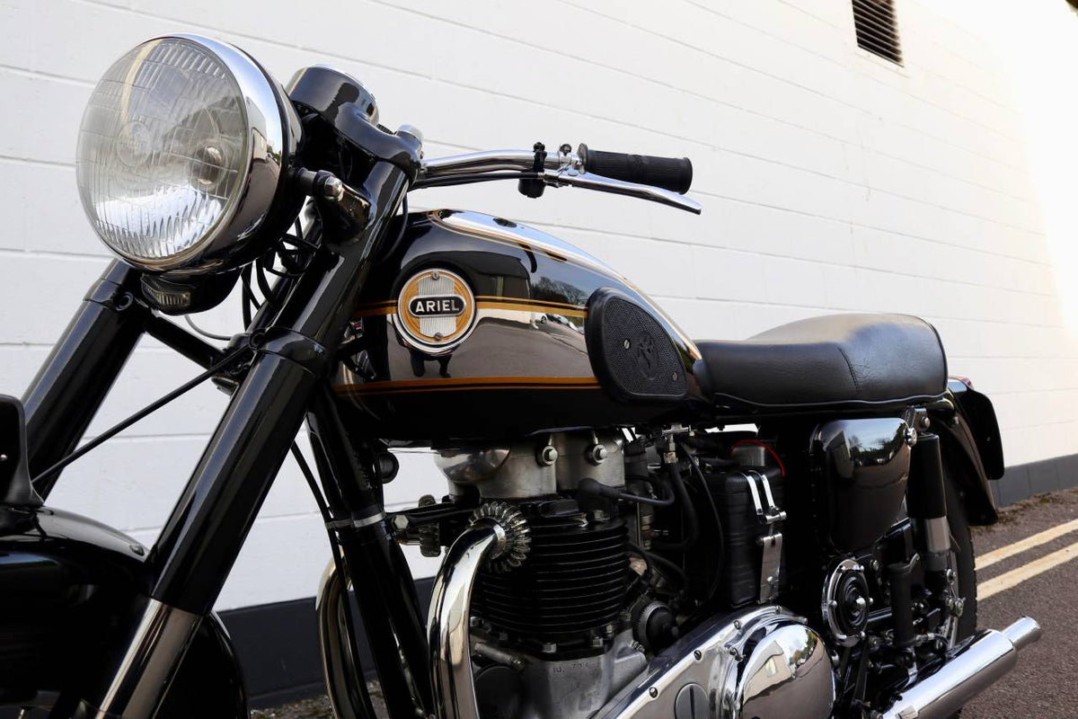 Ariel Huntmaster 1954 – We Sell Classic Bikes