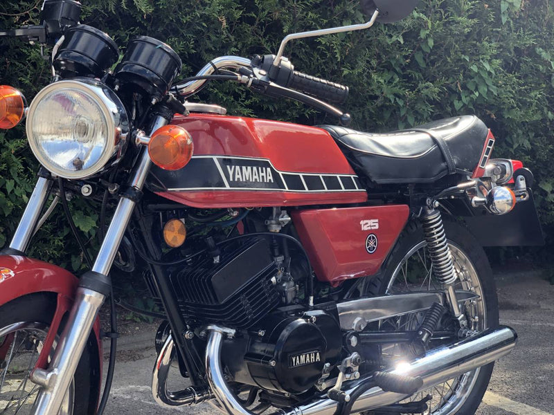 Yamaha RD125 DX 1976 – We Sell Classic Bikes