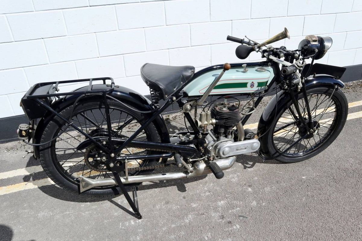 Triumph Flat Tanker 1927 – We Sell Classic Bikes