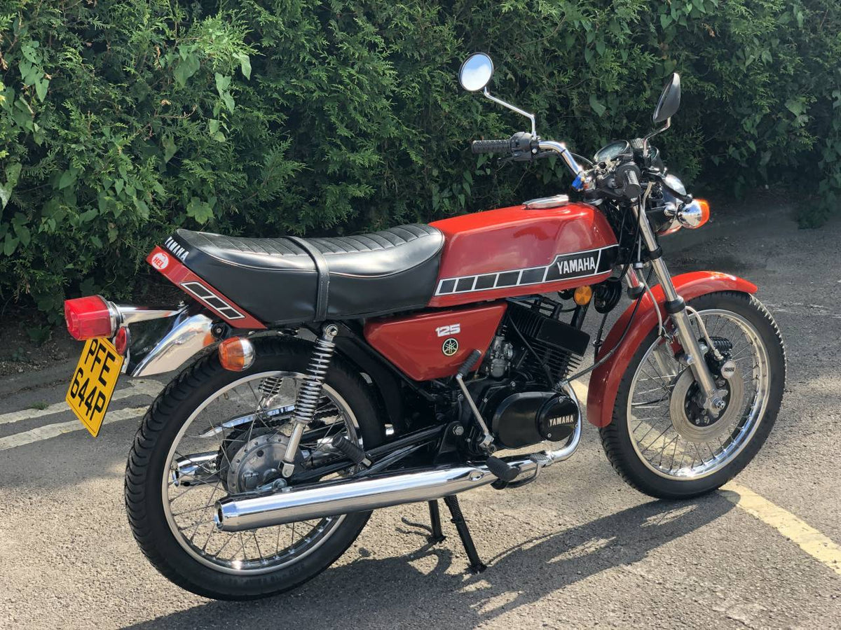 Yamaha RD125 DX 1976 – We Sell Classic Bikes