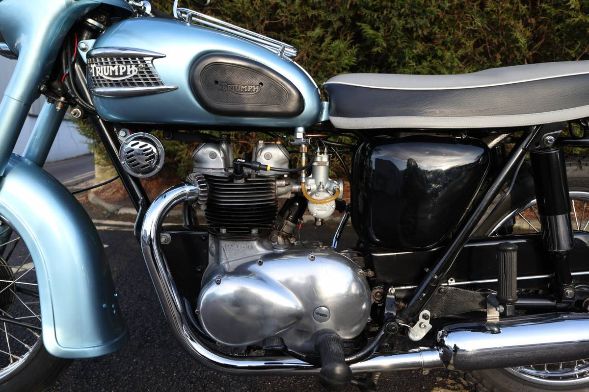 Triumph 3TA/T21 1962 – We Sell Classic Bikes
