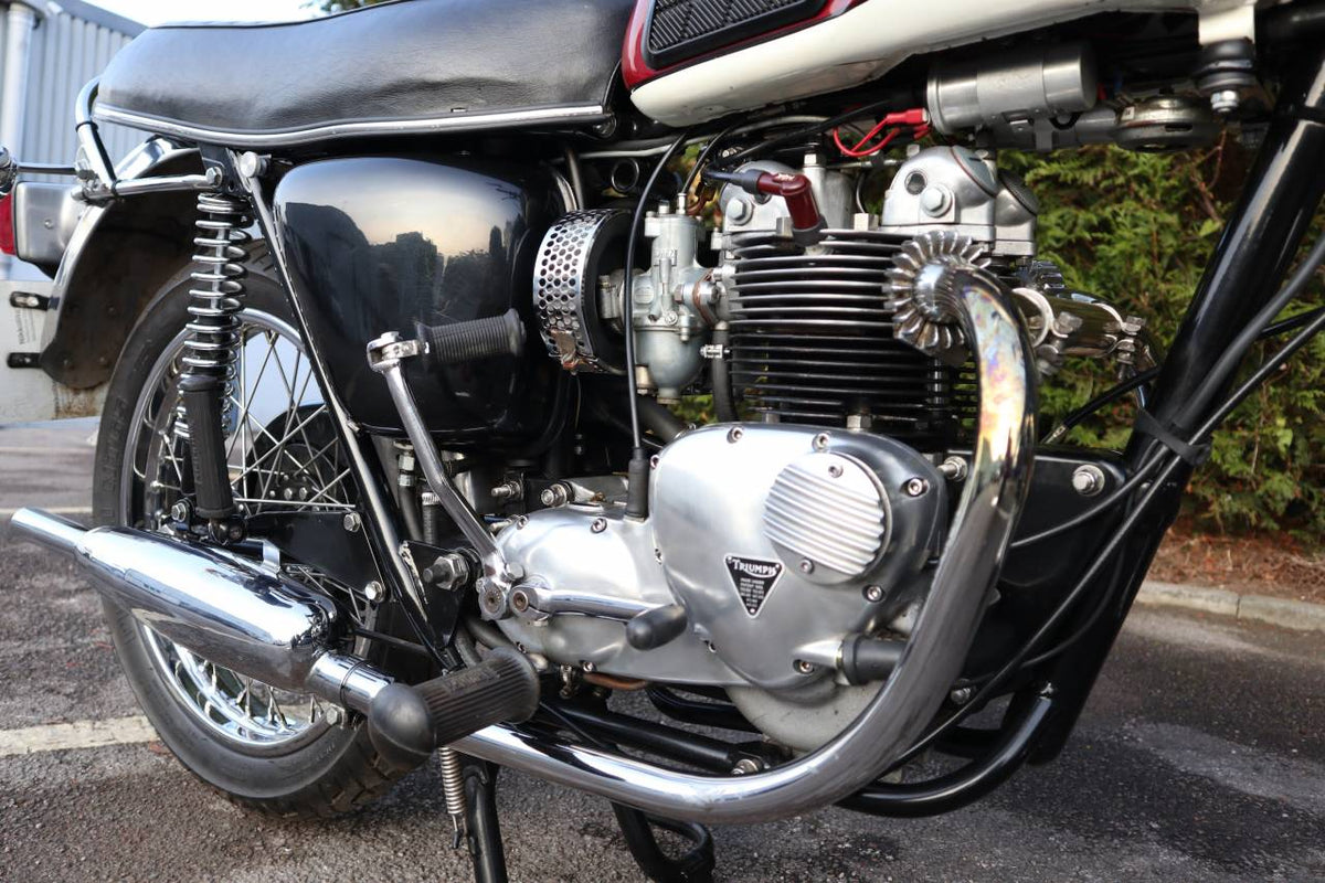 Triumph T100R Daytona 1973 – We Sell Classic Bikes