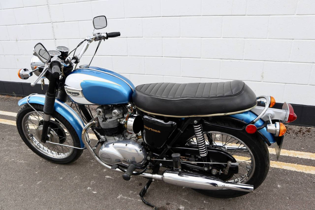 Triumph T100R Daytona 1971 – We Sell Classic Bikes