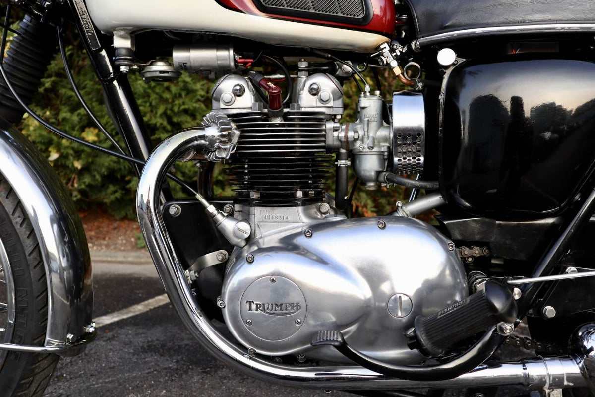Triumph T100R Daytona 1973 – We Sell Classic Bikes
