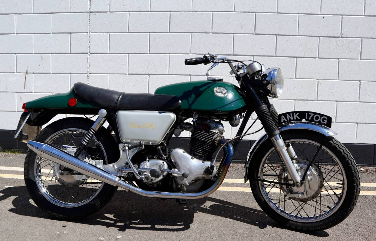 Norton Commando Fast Back 1968 – We Sell Classic Bikes