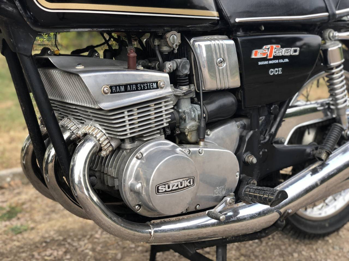 Suzuki GT380 1976 – We Sell Classic Bikes