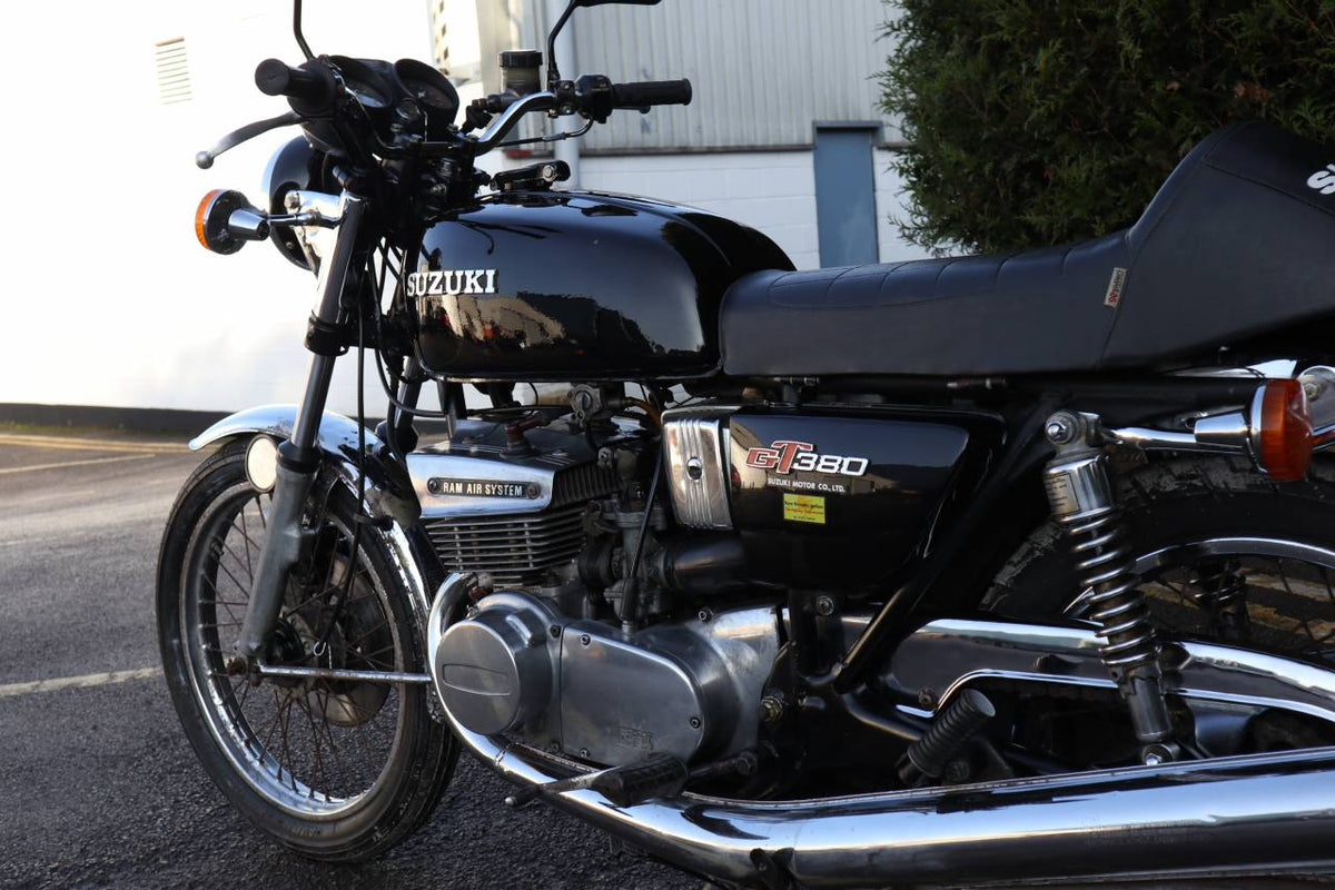 Suzuki GT380 1976 – We Sell Classic Bikes