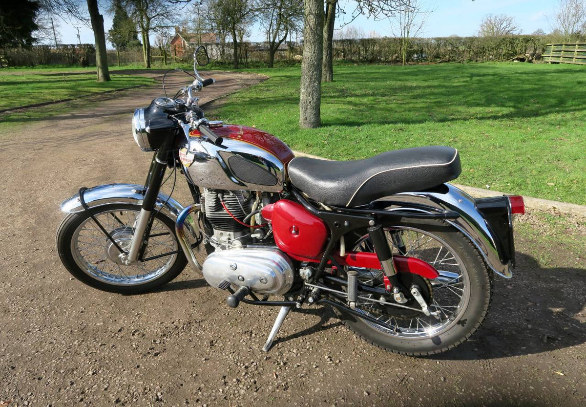 Royal Enfield Constellation 1960 – We Sell Classic Bikes
