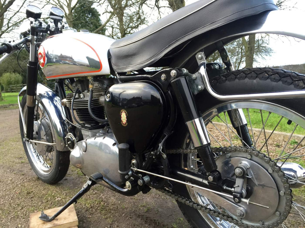 Tribsa Rocket Gold Star Look 1958 – We Sell Classic Bikes