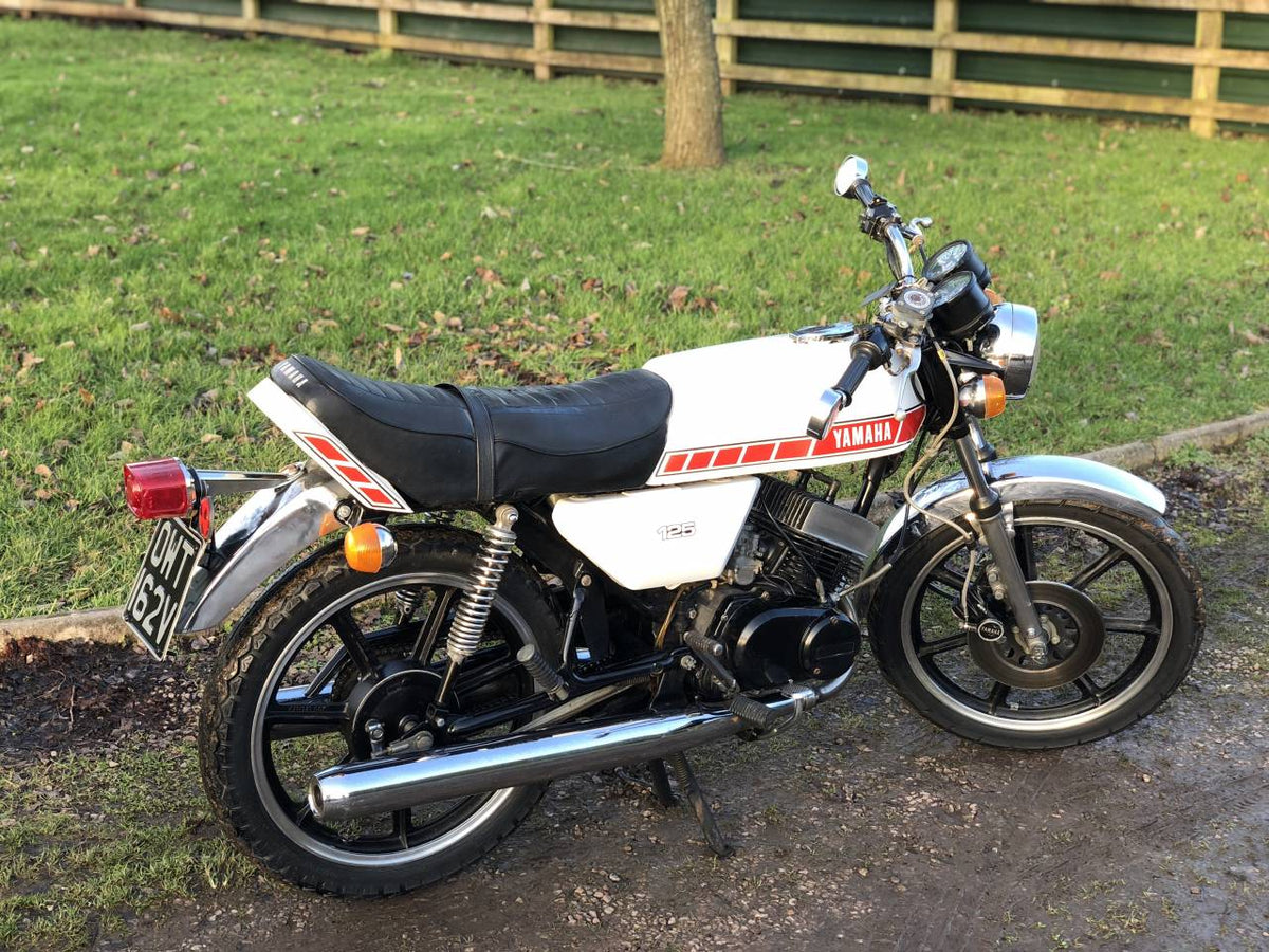 Yamaha RD 125 DX 1980 – We Sell Classic Bikes