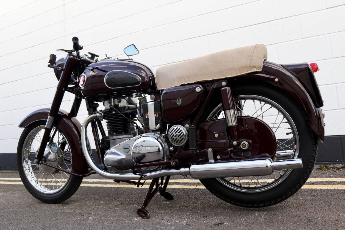 Ariel Huntmaster 1958 – We Sell Classic Bikes