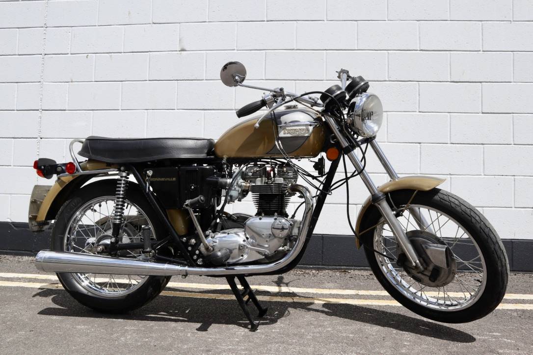 Triumph T120 1971 – We Sell Classic Bikes