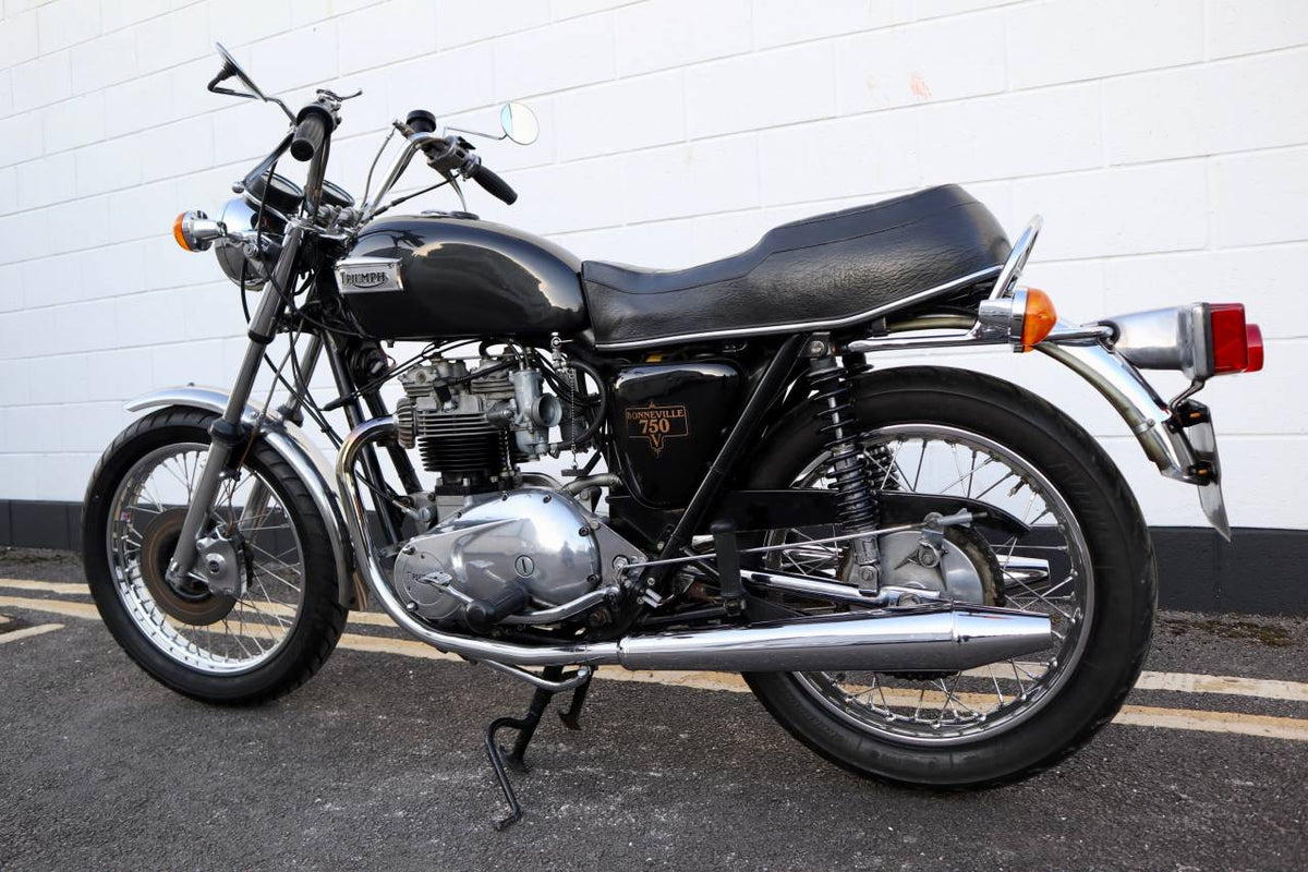 Triumph T140V Bonneville 1975 – We Sell Classic Bikes