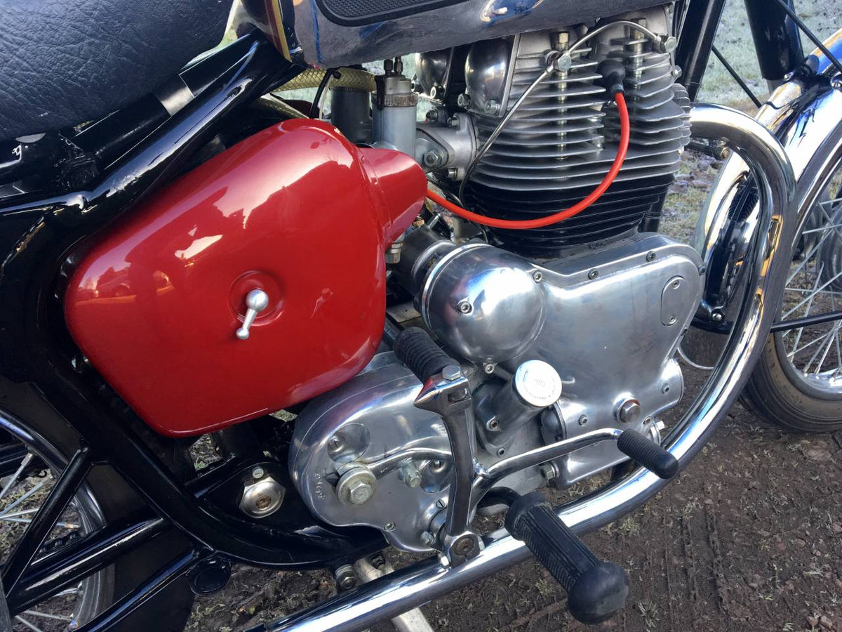 Royal Enfield Constellation 1960 – We Sell Classic Bikes