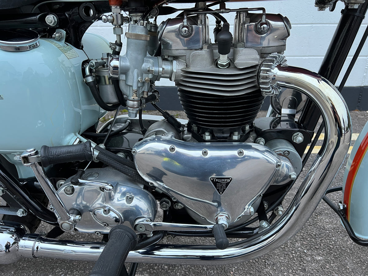 Triumph Pre-Unit T120 Bonneville Tangerine Dream 650cc 1958 – We Sell ...