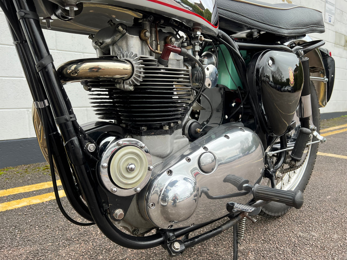 BSA RGS Rocket Gold Star Replica 650cc 1959 – We Sell Classic Bikes