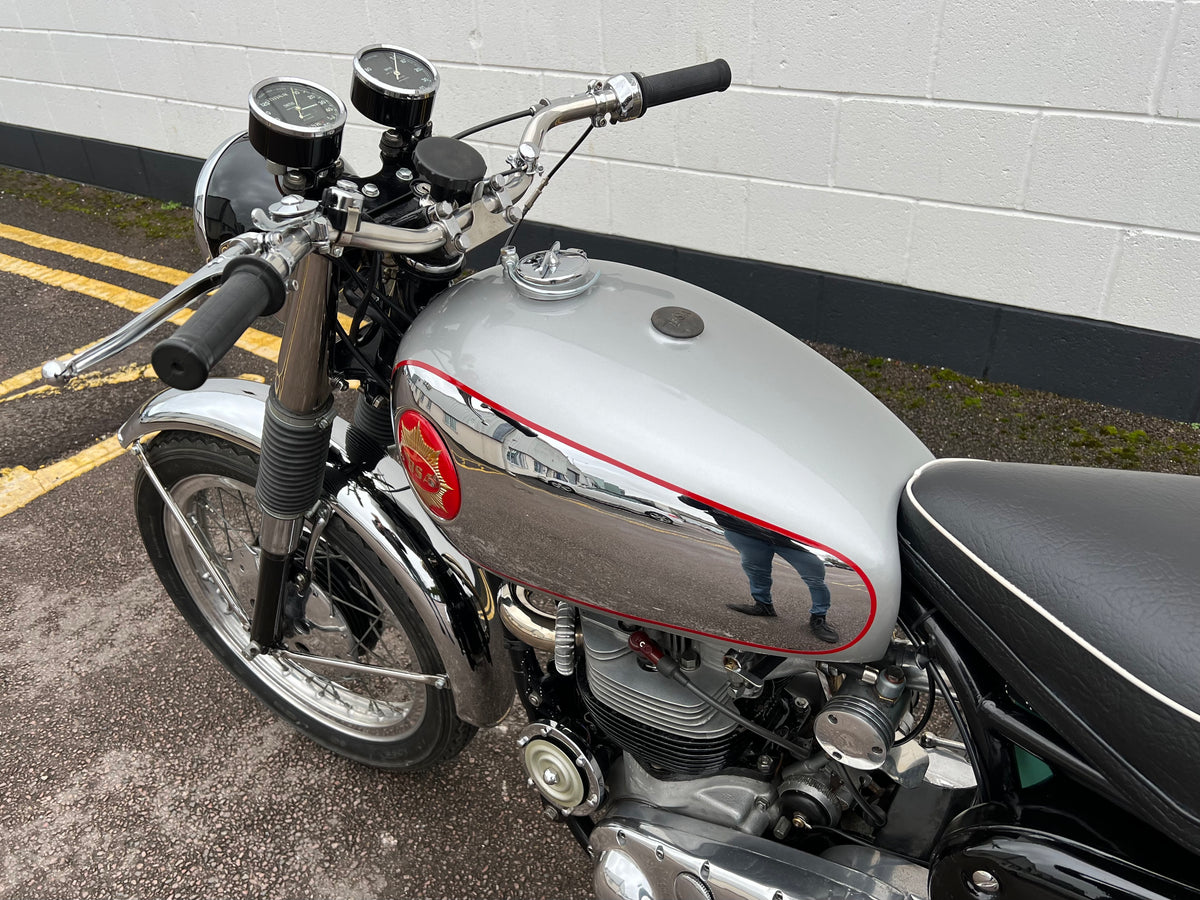 BSA RGS Rocket Gold Star Replica 650cc 1959 – We Sell Classic Bikes