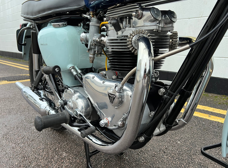 Triumph T120 Pre-Unit Bonneville 650cc 1960 – We Sell Classic Bikes