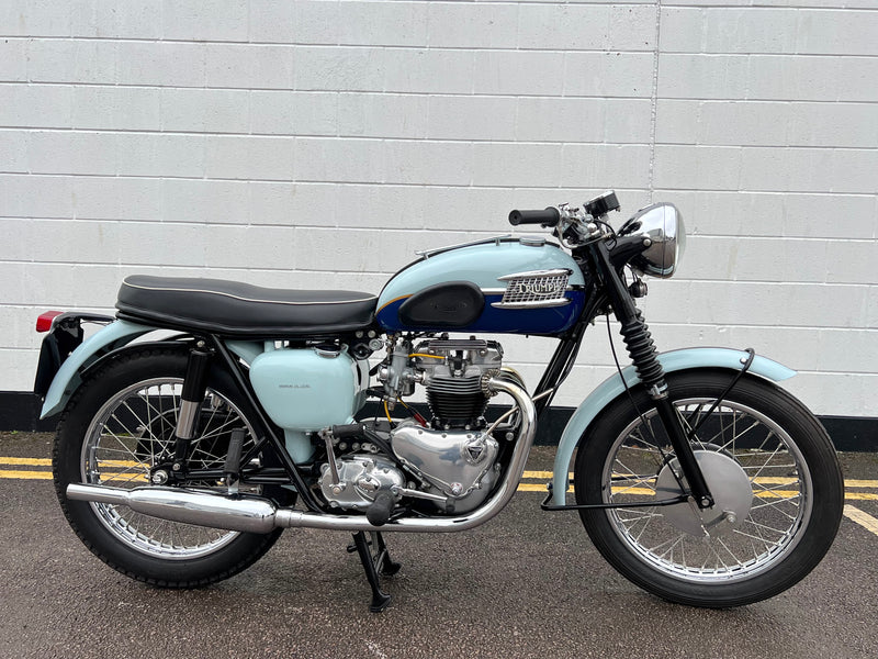 Triumph T120 Pre-Unit Bonneville 650cc 1960 – We Sell Classic Bikes