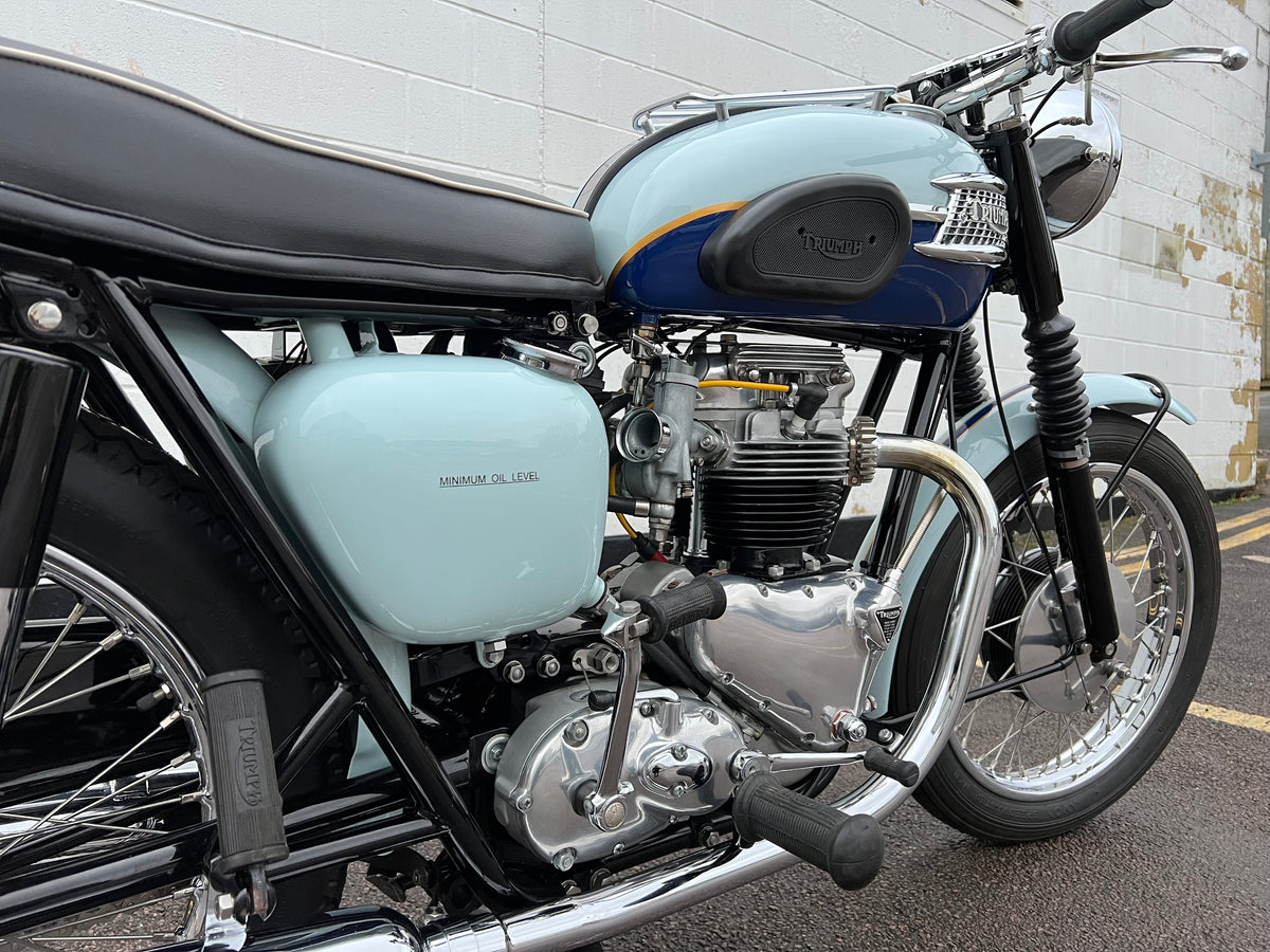 Triumph T120 Pre-Unit Bonneville 650cc 1960 – We Sell Classic Bikes