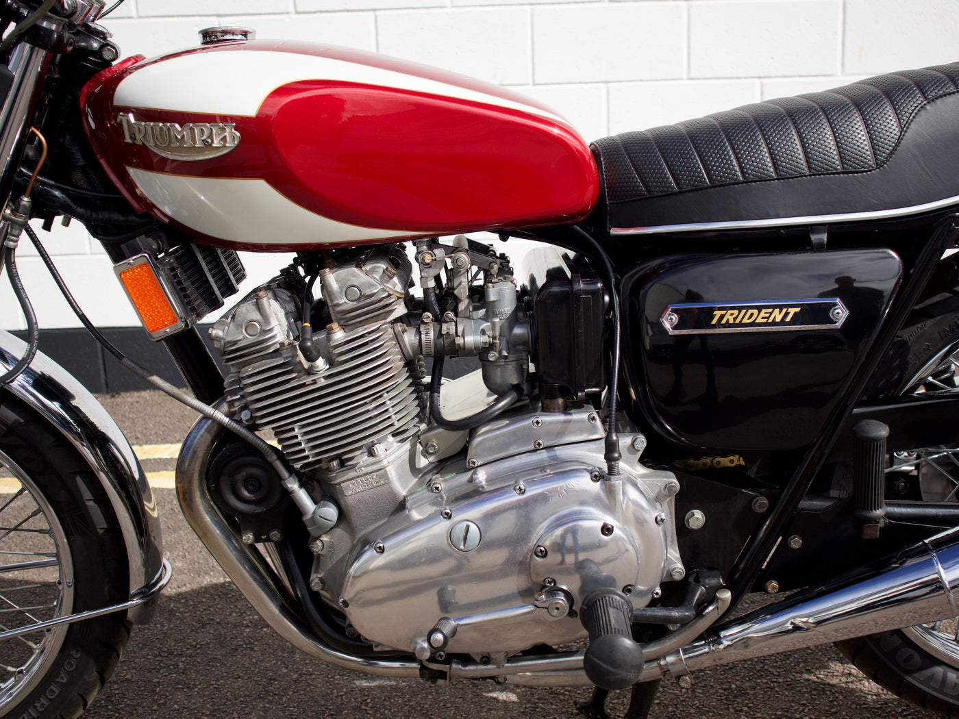Triumph T160 Trident 750cc 1975 – We Sell Classic Bikes