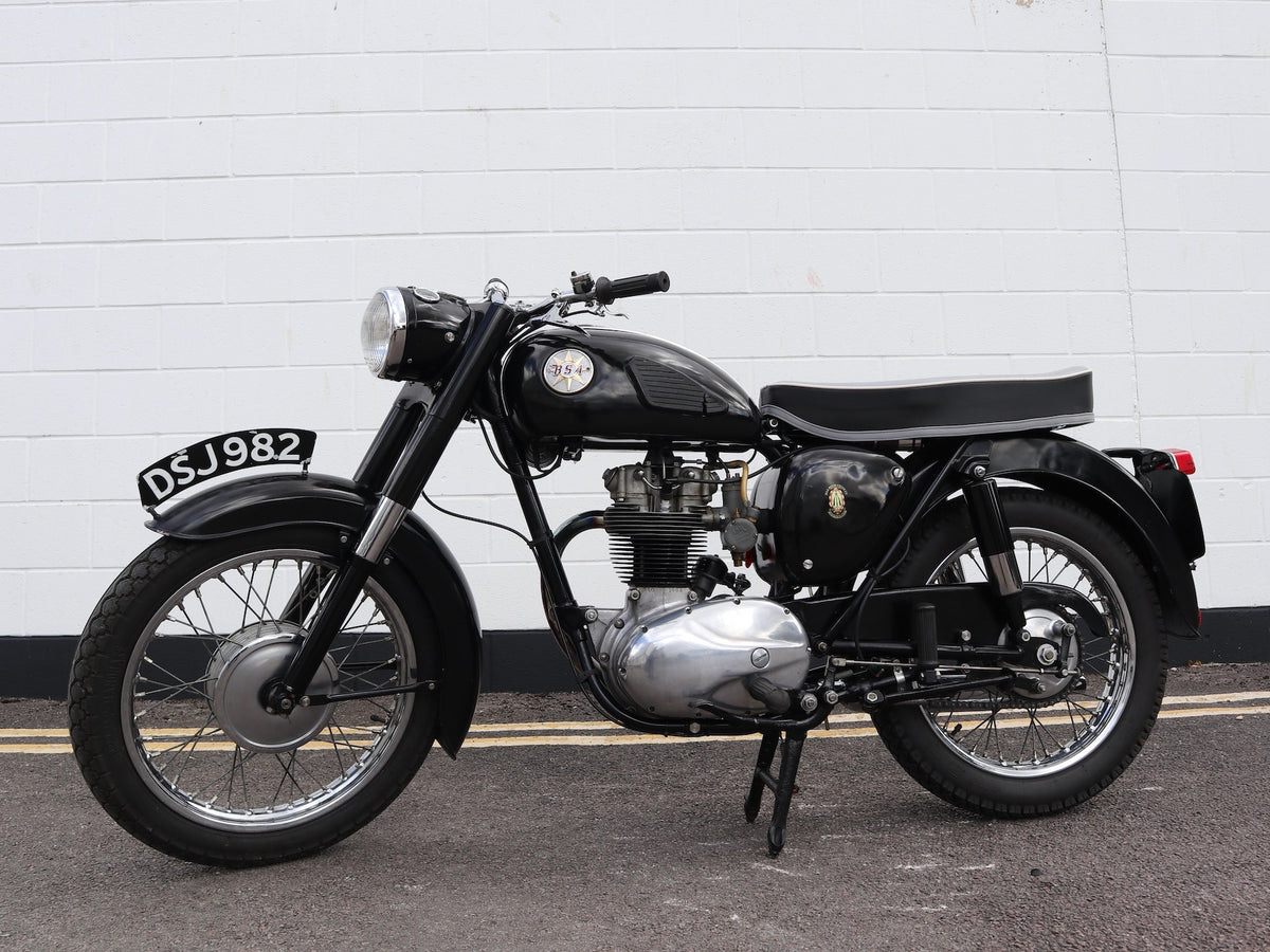 BSA B40 350cc 1961 – We Sell Classic Bikes