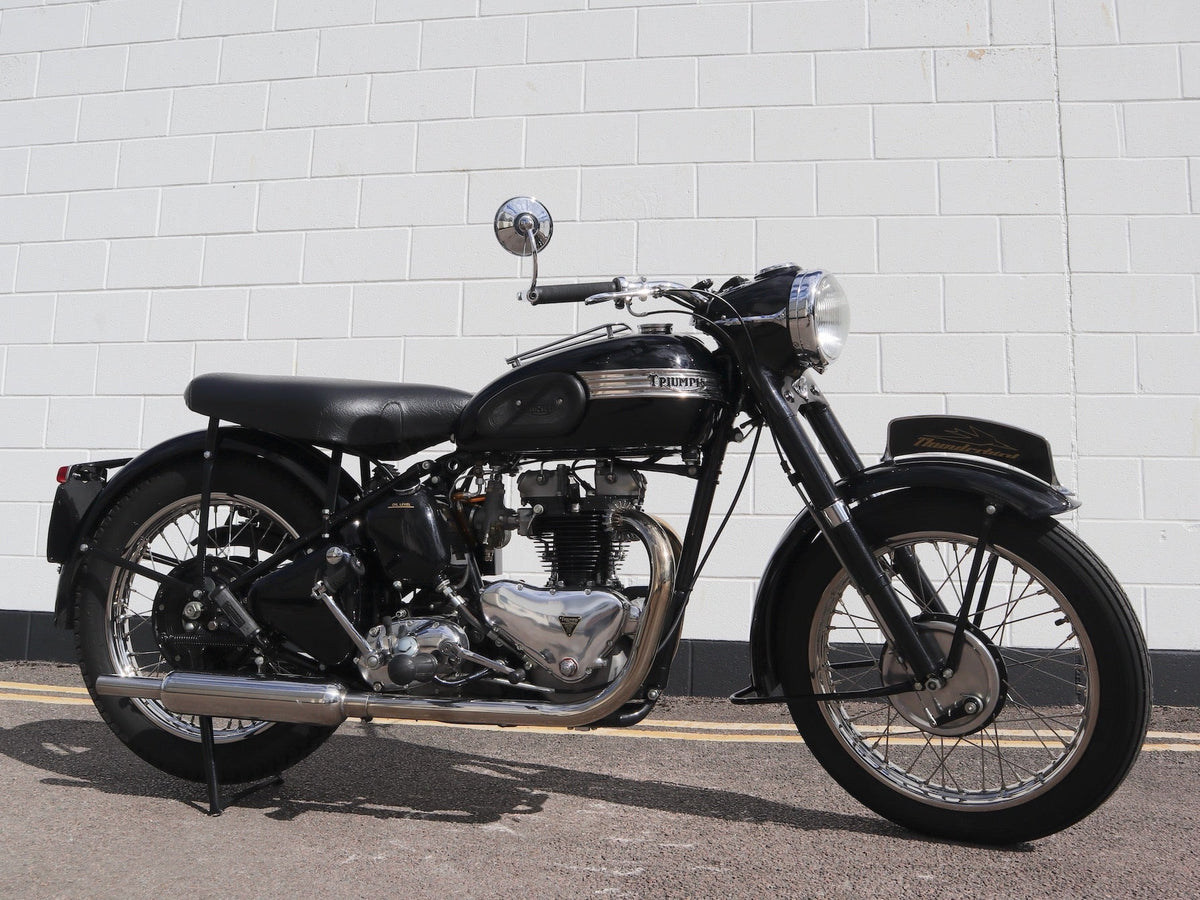 Triumph Blackbird Replica 650cc 1952 – We Sell Classic Bikes