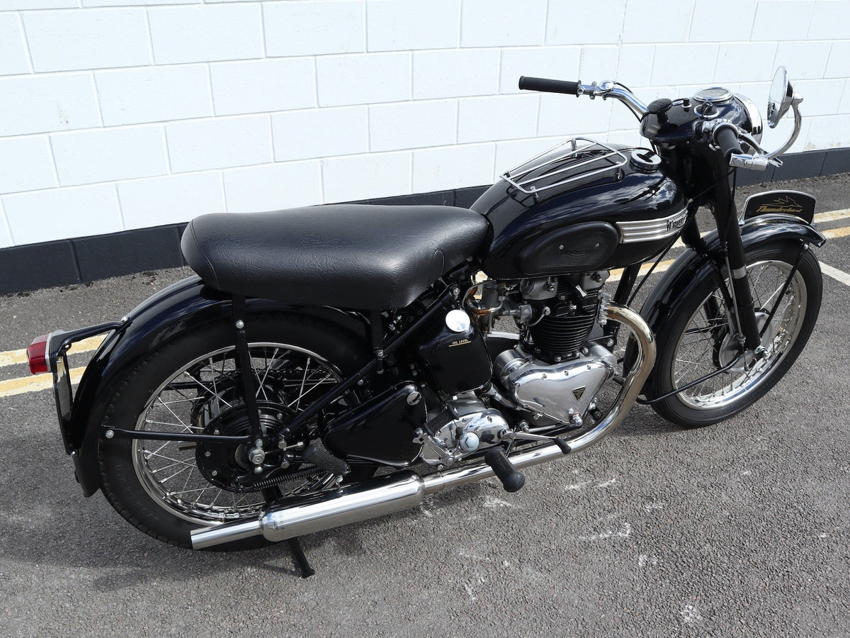 Triumph Blackbird Replica 650cc 1952 – We Sell Classic Bikes