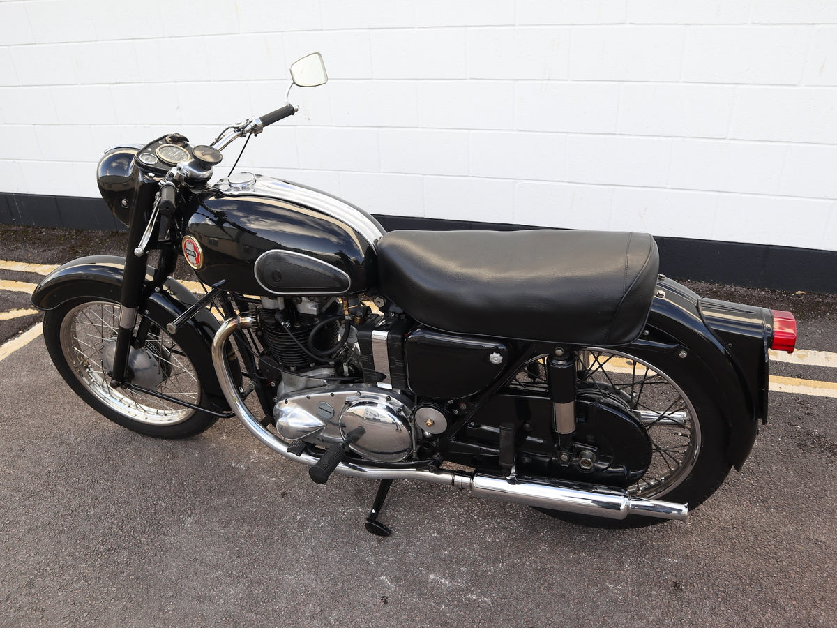 Ariel Huntmaster 650cc 1957 – We Sell Classic Bikes