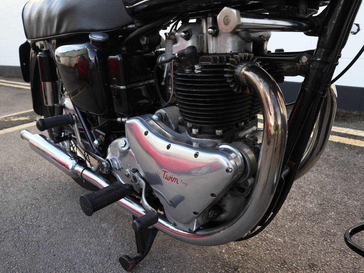 Ariel Huntmaster 650cc 1957 – We Sell Classic Bikes