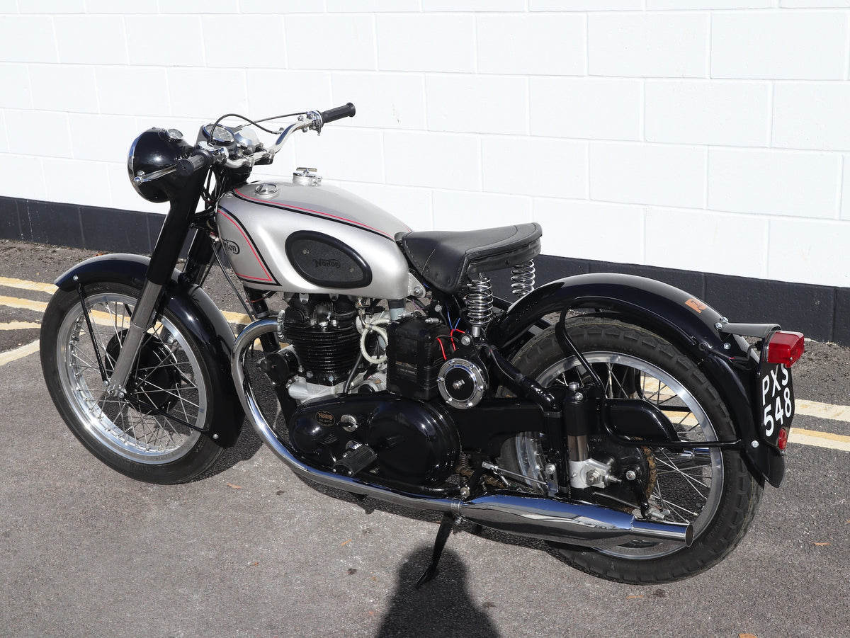 Norton Dominator Model 7 500cc Plunger 1952 – We Sell Classic Bikes