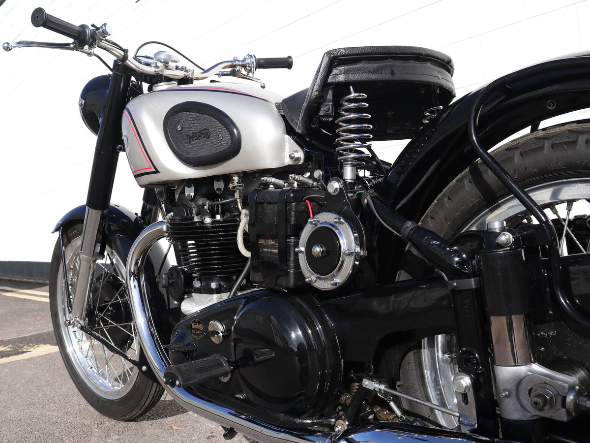 Norton Dominator Model 7 500cc Plunger 1952 – We Sell Classic Bikes