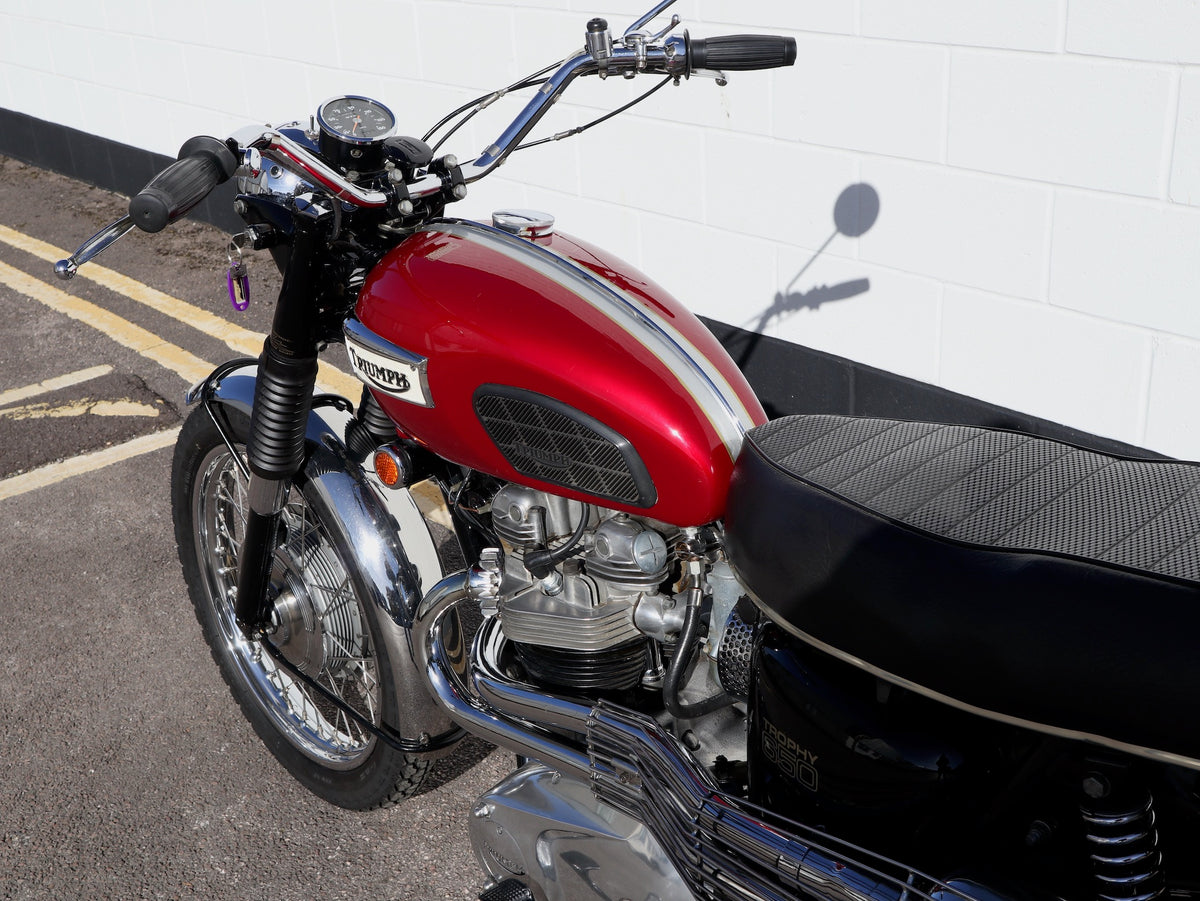 Triumph TR6C Trophy Competition 650cc 1970 – We Sell Classic Bikes