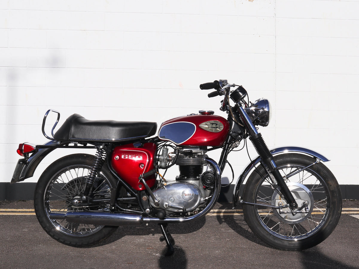 BSA A65L Lightning 650cc 1971 – We Sell Classic Bikes