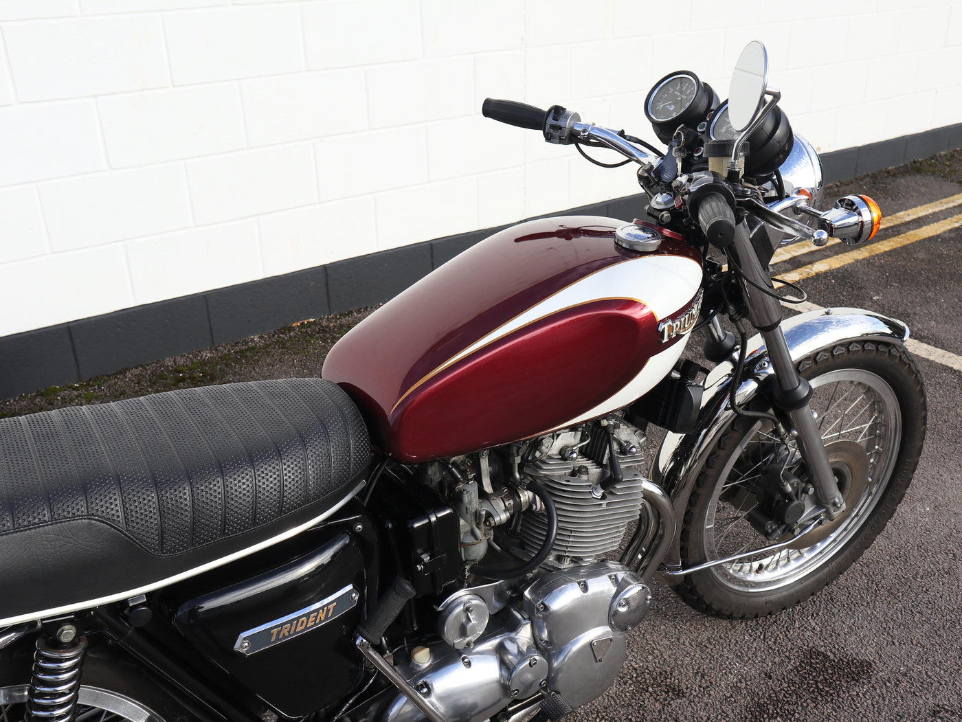 Triumph T160 750cc 1975 – We Sell Classic Bikes
